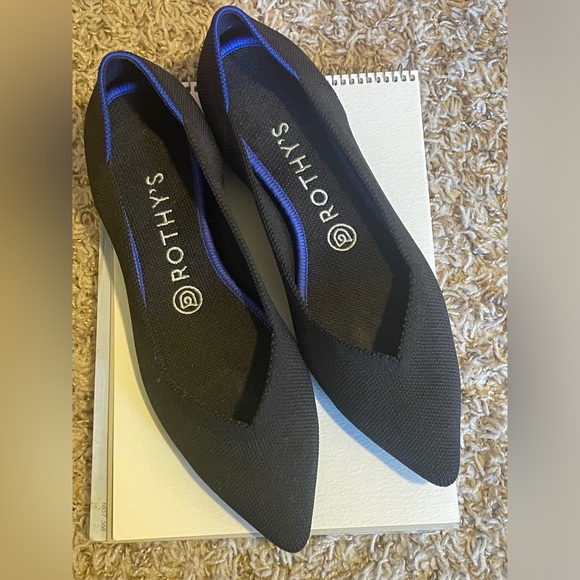 Rothy's | Shoes | Rothys Point I Black Sz 8 | Poshmark